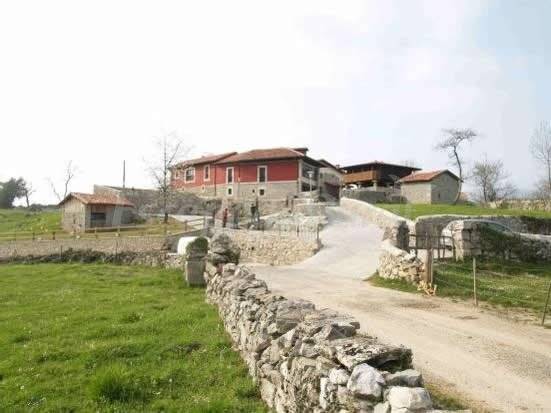 Cottage ∙ 8 Bedrooms ∙ 5 Guests - Asturias