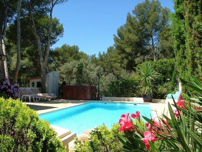 80 M² Maison De Vacances ∙ 2 Chambres ∙ 6 Personnes - Bandol