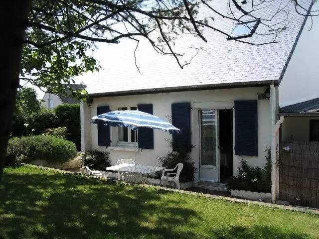 70 M² Ferienhaus ∙ 3 Schlafzimmer ∙ 6 Gäste - Erquy