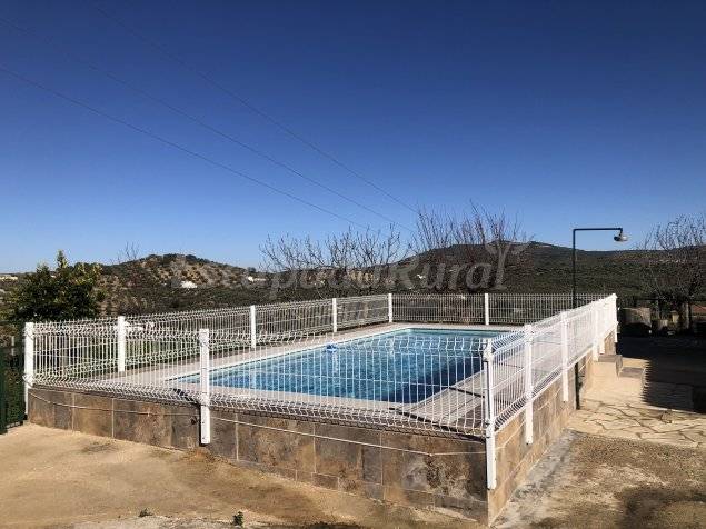 Cottage ∙ 4 Bedrooms ∙ 11 Guests - Bobadilla