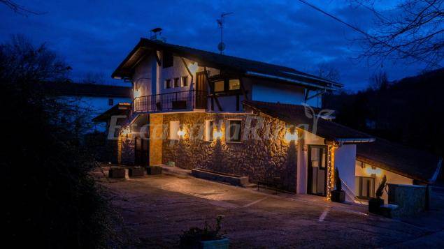 Casa Rural ∙ 7 Habitaciones ∙ 24 Huéspedes - Hendaya