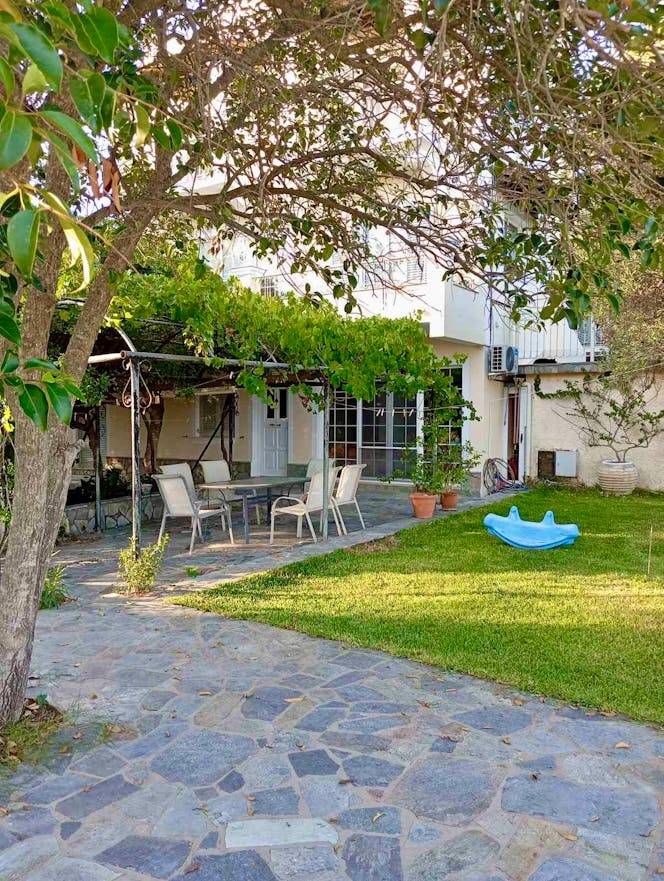 100 M² Apartment ∙ 2 Bedrooms ∙ 4 Guests - Greece