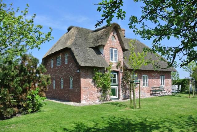 100 M² Ferienhaus ∙ 3 Schlafzimmer ∙ 6 Gäste - Hooge