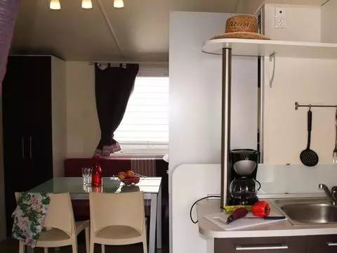 Caravan ∙ 1 Bedroom ∙ 6 Guests - Fréjus