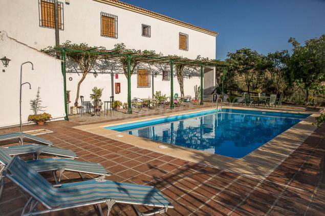 Cottage ∙ 5 Bedrooms ∙ 12 Guests - Lucena