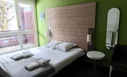 20 M² Hôtel ∙ 2 Chambres ∙ 4 Personnes - Crest-Voland