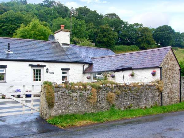 Cottage ∙ 2 Bedrooms ∙ 4 Guests - Ceredigion