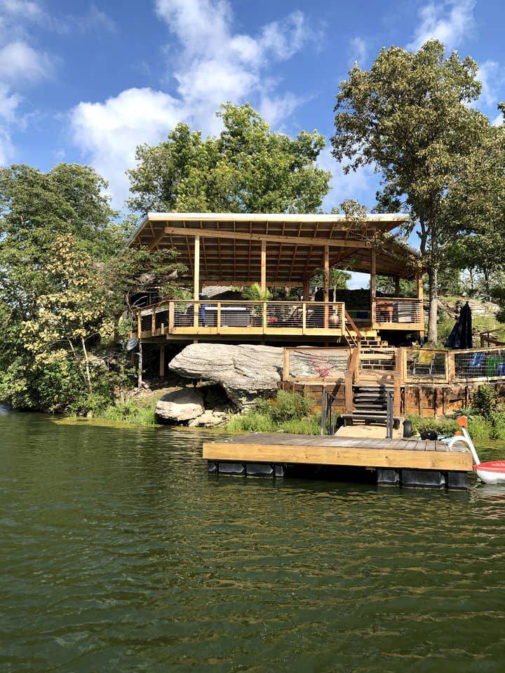 House ∙ 2 Bedrooms ∙ 6 Guests - Watkins Woolen Mill State Park and State Historic Site, Lawson