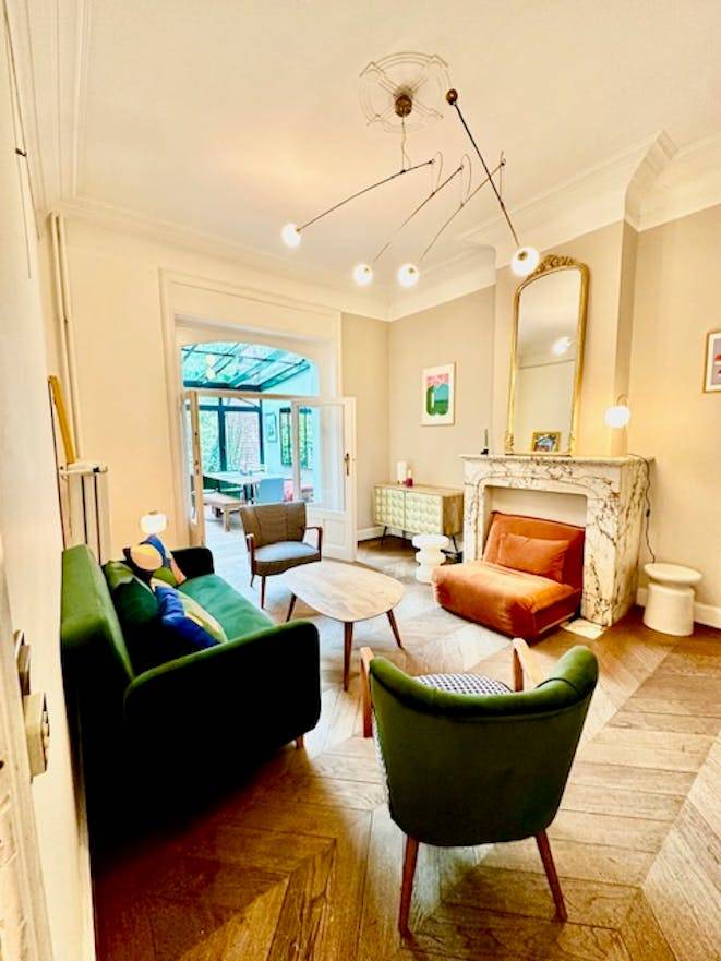 500 M² Private Room ∙ 1 Bedroom ∙ 12 Guests - Brussels