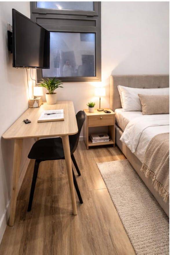 20 M² Apartamento ∙ 1 Huésped - Sabadell