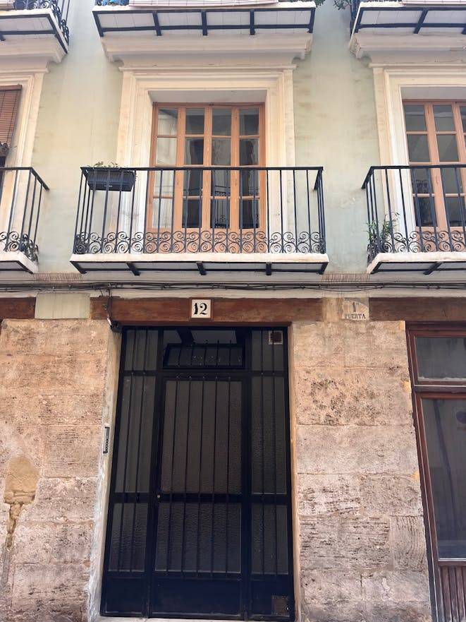 75 M² Apartamento ∙ 1 Habitación ∙ 2 Huéspedes - Burjasot