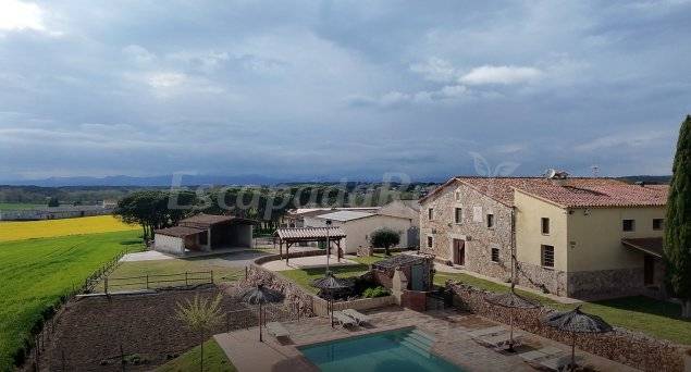 Cottage ∙ 9 Bedrooms ∙ 8 Guests - Costa Brava