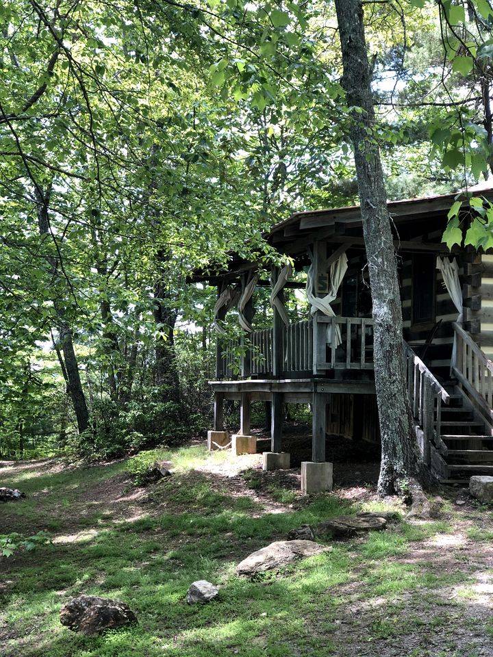 House ∙ 1 Bedroom ∙ 2 Guests - Galax, VA