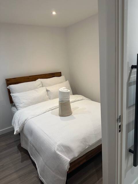 40 M² Studio Flat ∙ 1 Bedroom ∙ 2 Guests - Dartford