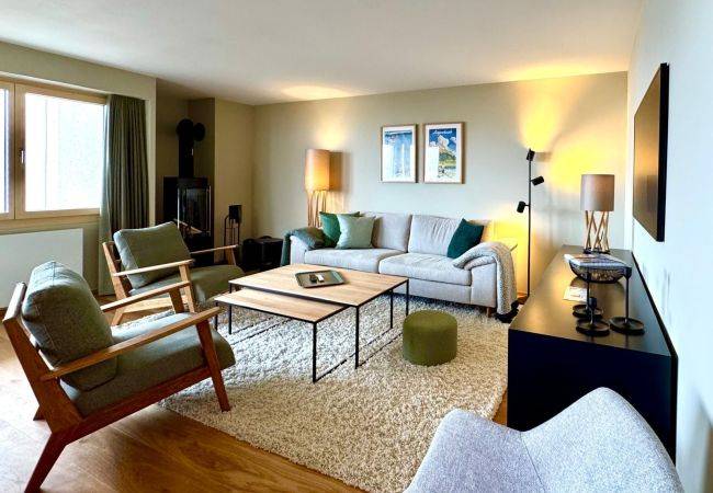 83 M² Huoneisto ∙ 2 Makuuhuonetta ∙ 6 Vierasta - Lenzerheide