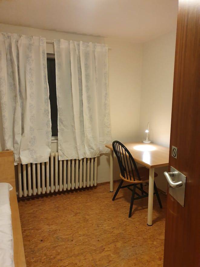 75 M² Private Room ∙ 1 Bedroom ∙ 1 Guest - Islande