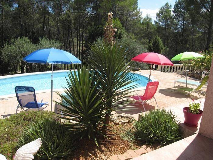 110 M² Villa ∙ 3 Bedrooms ∙ 6 Guests - Lorgues