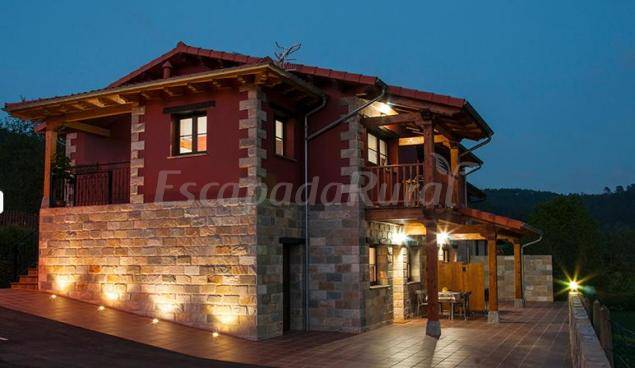 Casa Rural ∙ 6 Habitaciones ∙ 6 Huéspedes - Villaviciosa