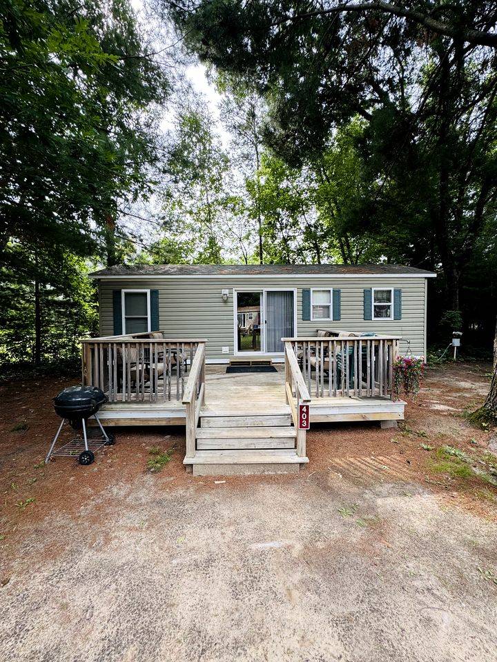 House ∙ 1 Bedroom ∙ 6 Guests - Wisconsin Dells, WI