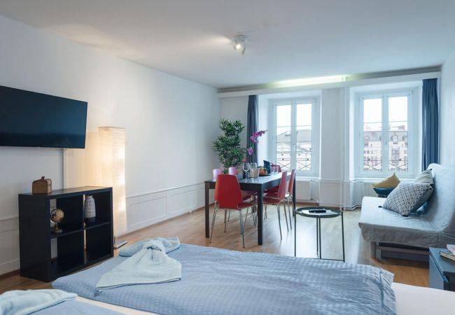 72 M² Apartamento ∙ 2 Habitaciones ∙ 6 Huéspedes - Lucerne