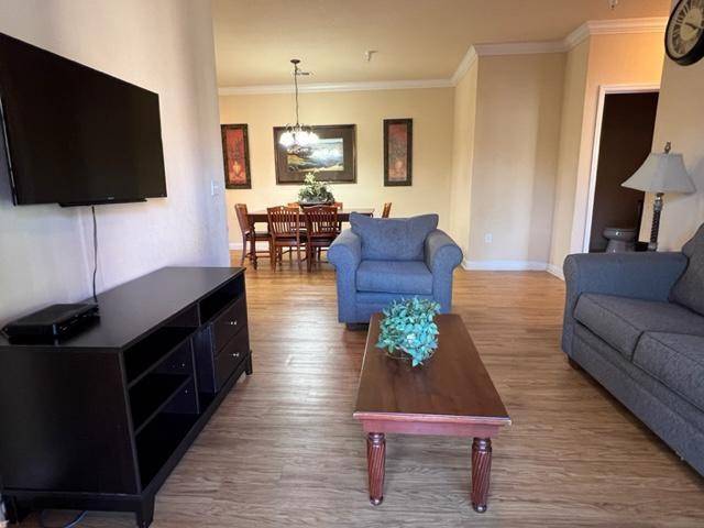Condo ∙ 3 Bedrooms ∙ 6 Guests - Davenport, FL
