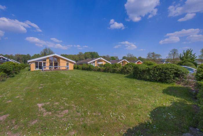 77 M² Ferienhaus ∙ 2 Schlafzimmer ∙ 4 Gäste - Müritz