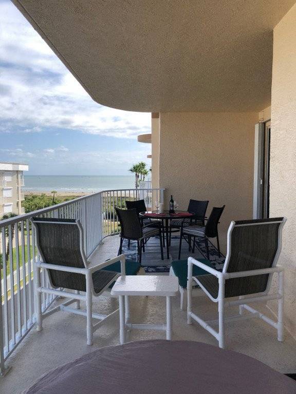 Condo ∙ 3 Bedrooms ∙ 6 Guests - Cape Canaveral, FL