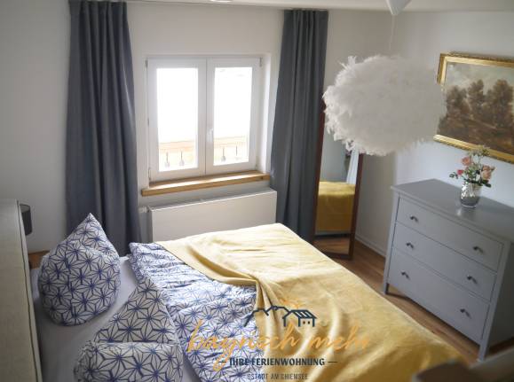 100 M² Ferienwohnung ∙ 2 Schlafzimmer ∙ 4 Gäste - Gstadt am Chiemsee