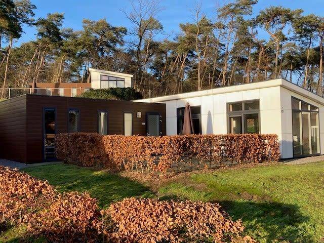 Bungalow ∙ 2 Slaapkamers ∙ 4 Gasten - Brunssum