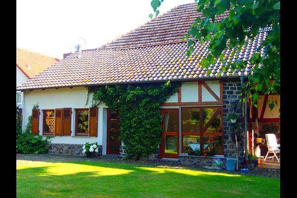 70 M² Ferienhaus ∙ 2 Schlafzimmer ∙ 4 Gäste - Grünberg, Deutschland