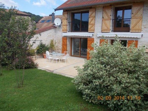 125 M² Gîte ∙ 4 Chambres ∙ 6 Personnes - Baume-les-Dames
