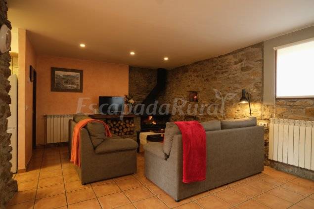 Cottage ∙ 3 Bedrooms ∙ 9 Guests - Pyrenees