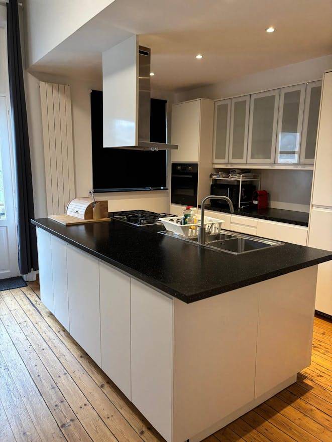 120 M² Appartement ∙ 3 Chambres ∙ 7 Personnes - Ixelles