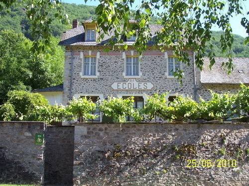 36 M² Gîte ∙ 2 Slaapkamers ∙ 4 Gasten - Mauriac