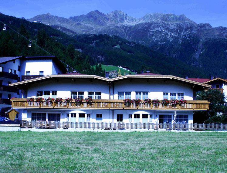 53 M² Ferienwohnung ∙ 2 Schlafzimmer ∙ 5 Gäste - Vent