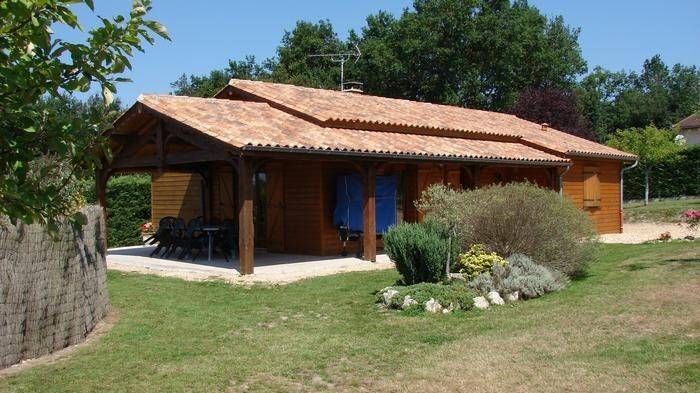 130 M² Chalet ∙ 3 Chambres ∙ 8 Personnes - Dordogne