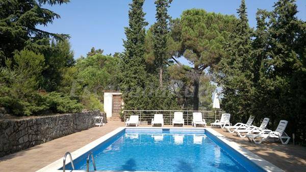 Cottage ∙ 10 Chambres ∙ 16 Personnes - Cardedeu