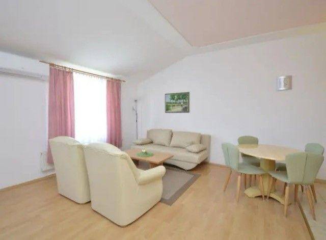 62 M² Apartamento ∙ 3 Habitaciones ∙ 6 Huéspedes - Pula