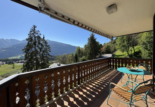 100 M² Apartment ∙ 3 Bedrooms ∙ 6 Guests - Laax