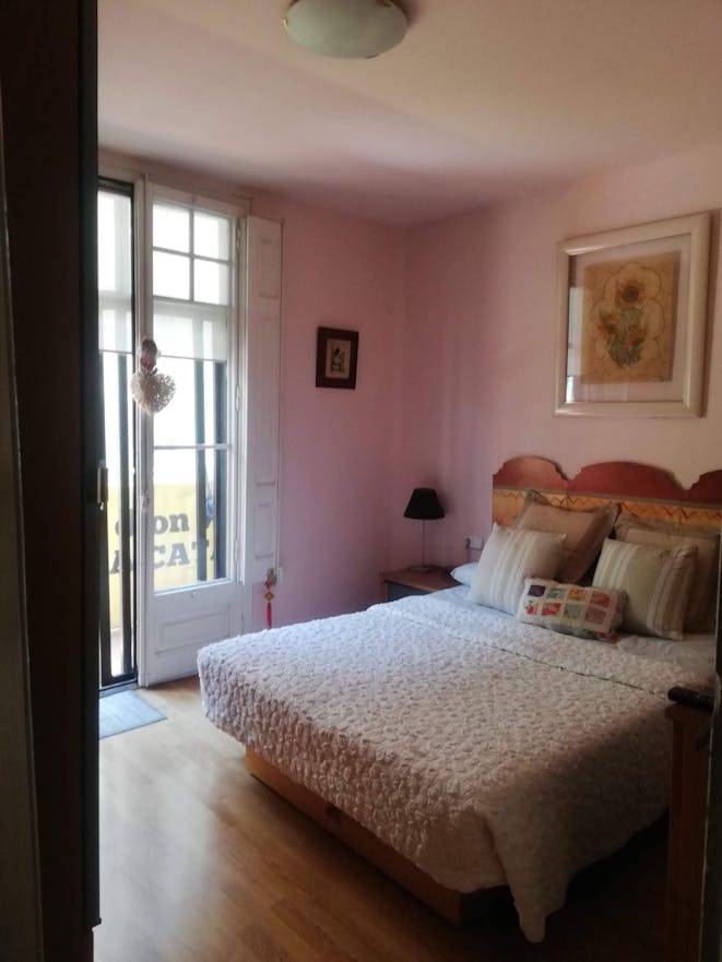 120 M² Appartement ∙ 3 Slaapkamers ∙ 4 Gasten - Cornellà de Llobregat