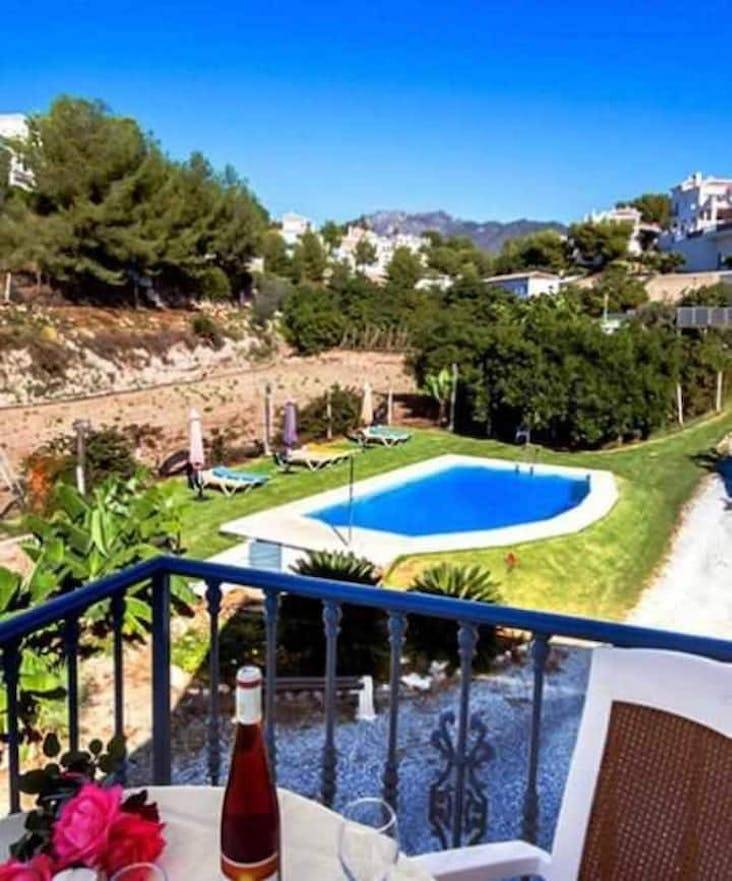 65 M² Apartamento ∙ 2 Habitaciones ∙ 6 Huéspedes - Torrox