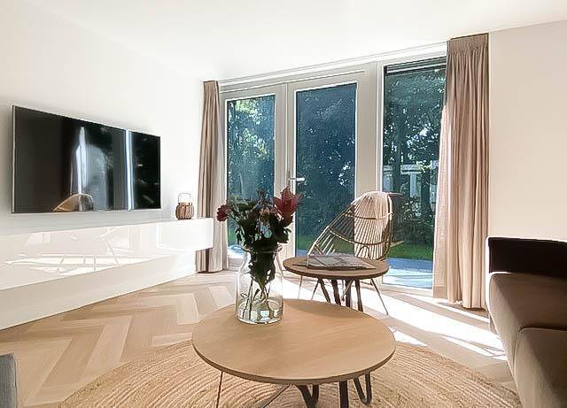 Bungalow ∙ 3 Bedrooms ∙ 6 Guests - Schoorl