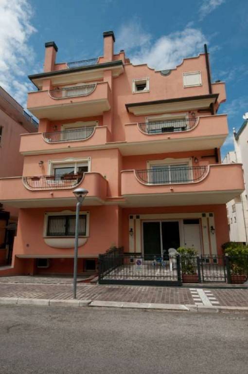 45 M² Appartement ∙ 1 Slaapkamer ∙ 5 Gasten - Misano Adriatico