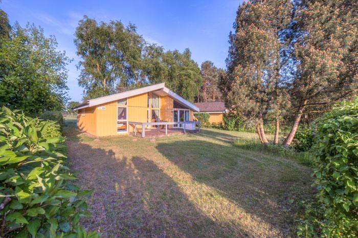 77 M² Ferienhaus ∙ 2 Schlafzimmer ∙ 4 Gäste - Userin