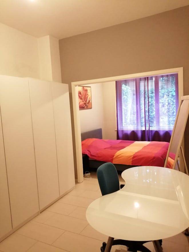 75 M² Private Room ∙ 1 Bedroom ∙ 1 Guest - Brussels Region