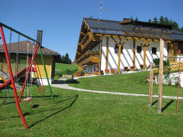70 M² Ferienwohnung ∙ 2 Schlafzimmer ∙ 4 Gäste - Breitenberg
