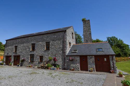Apartment ∙ 3 Bedrooms ∙ 6 Guests - Freshwater East