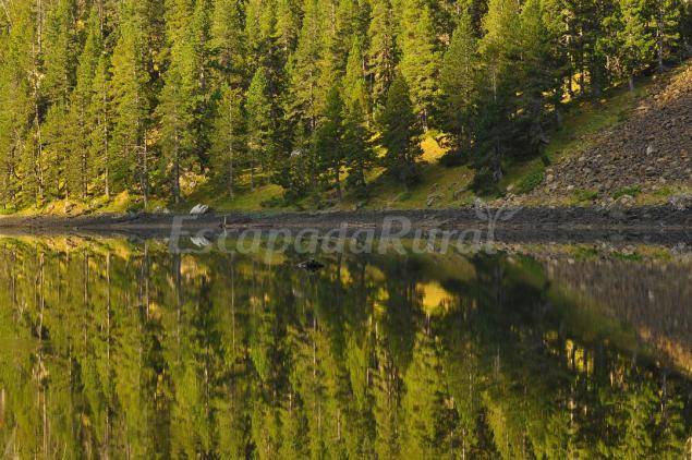 Casa Rural ∙ 29 Habitaciones ∙ 3 Huéspedes - Pirineos