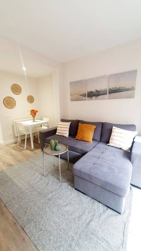 55 M² Apartamento ∙ 1 Habitación ∙ 1 Huésped - Chamartín