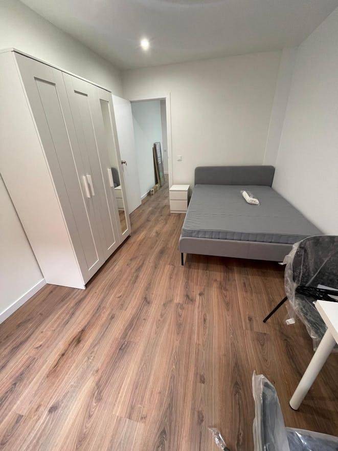 95 M² Privatzimmer ∙ 1 Schlafzimmer ∙ 1 Gast - Badalona